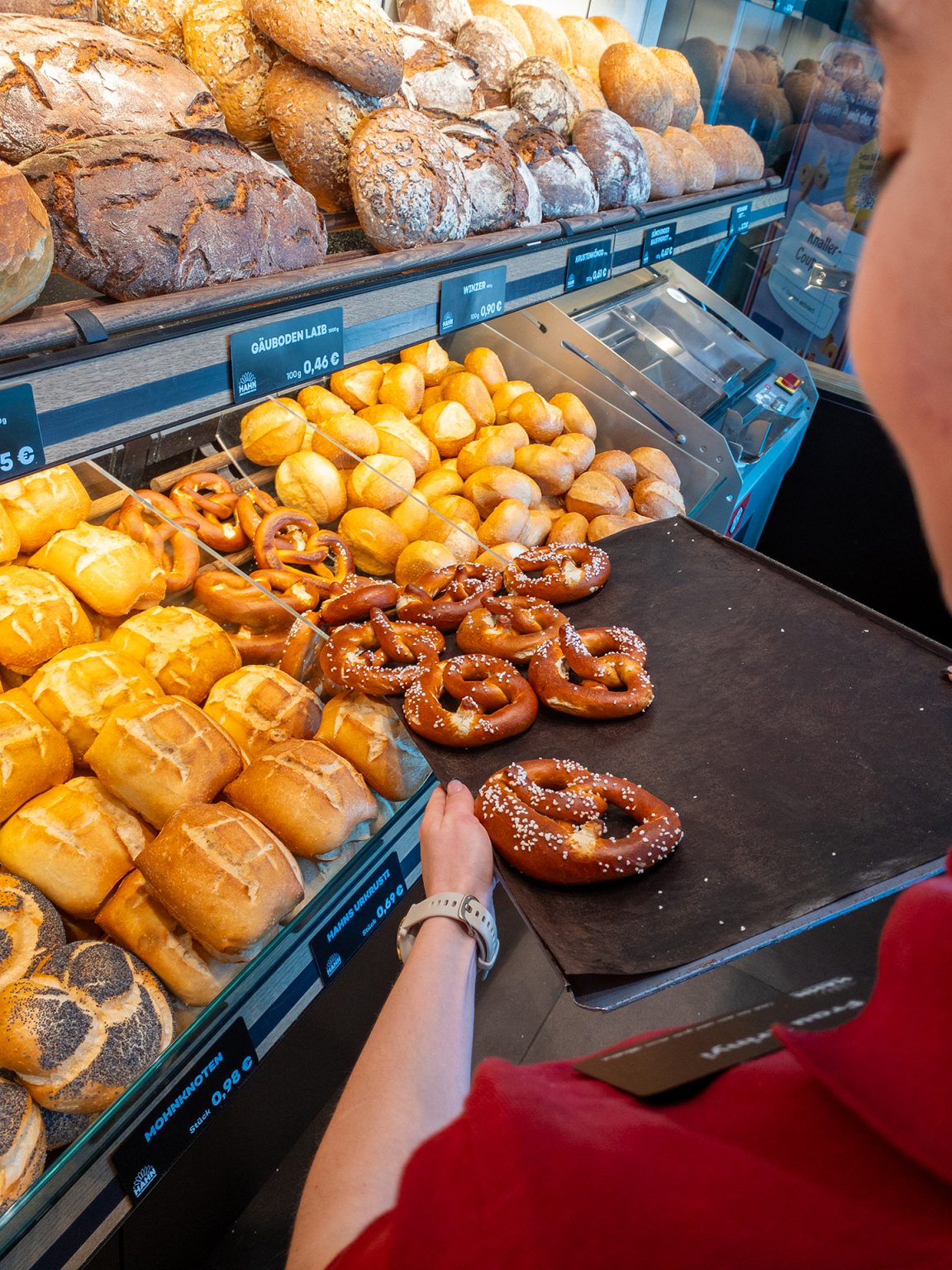 Vorgestellt: Bäckerei und Café HAHN im REWE Sünching - Bäckerei Hahn